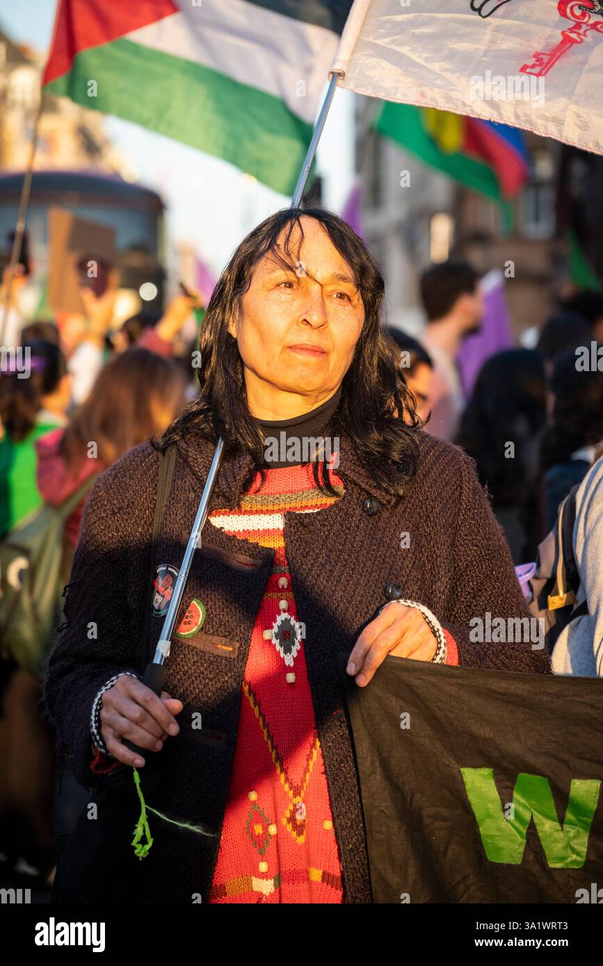 Civil disobedience on Oxford Circus, International Women's Day ...
