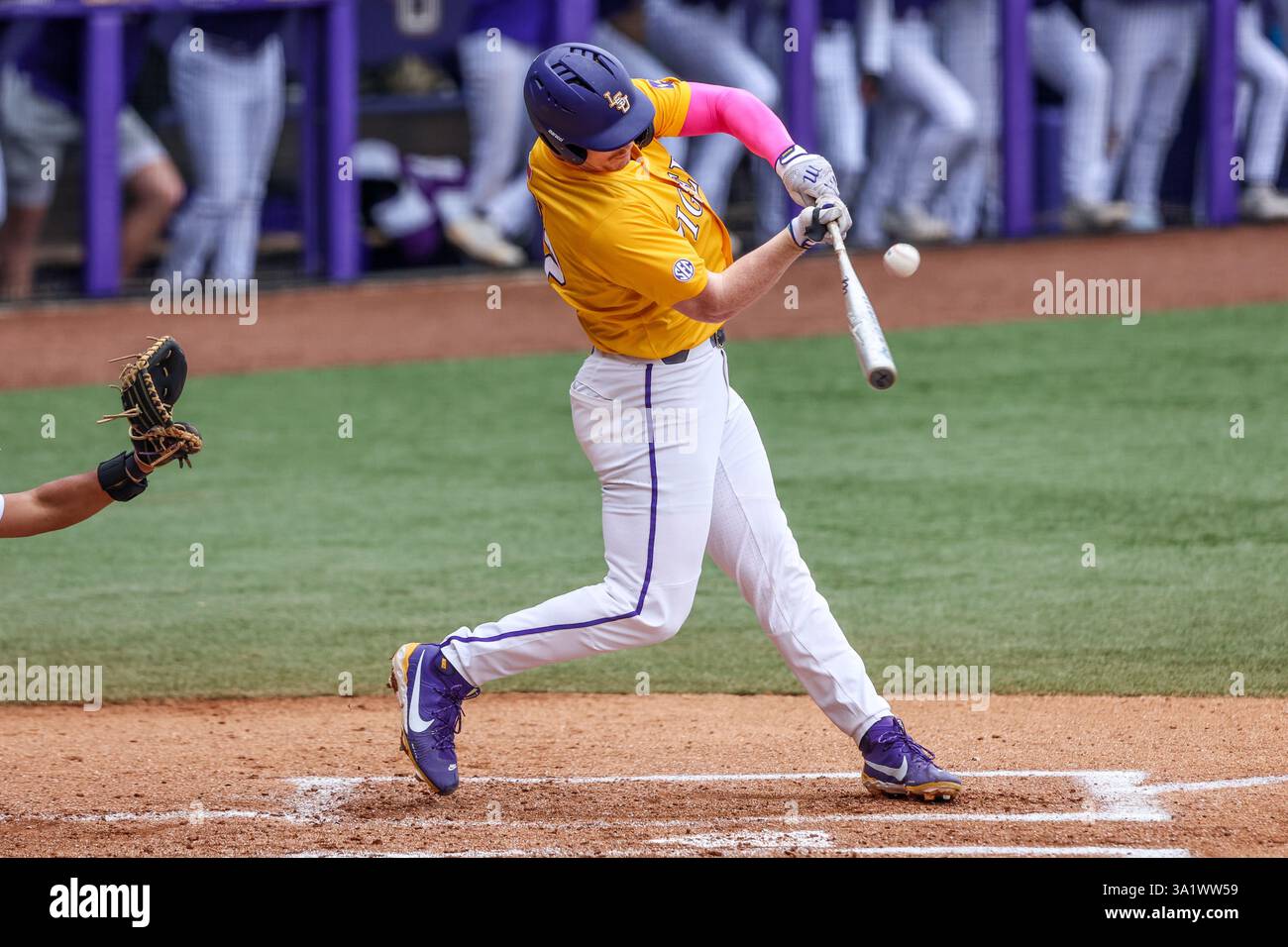 Baton Rouge, LA, USA. 9th Mar, 2025. LSU's Jared Jones (22) drives a ...