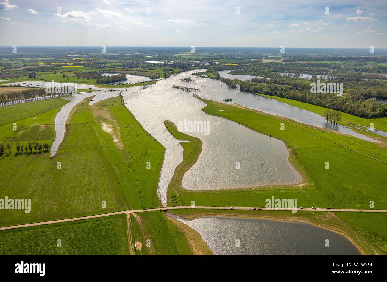 Aerial view, nature reserve Bislicher Insel Auenlandschaft, river Alter ...