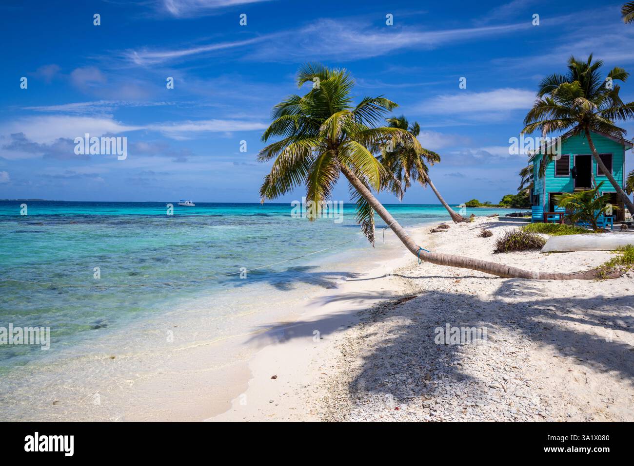 The beach on Laughing Bird Caye National Park off the coast of Belize ...