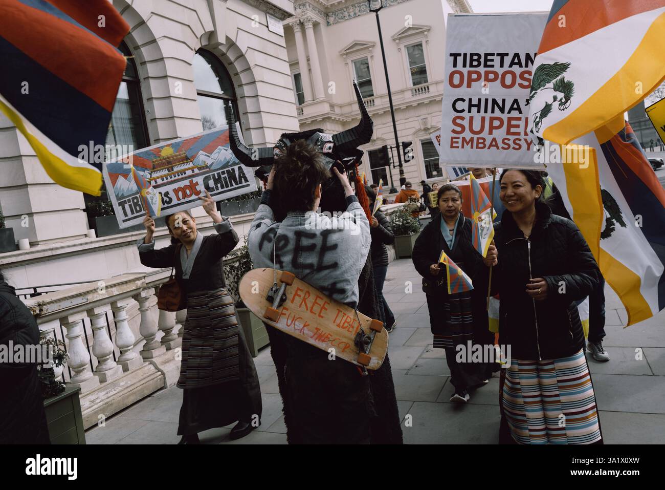 Tibetan independence protest in London Protesters gather outside ...