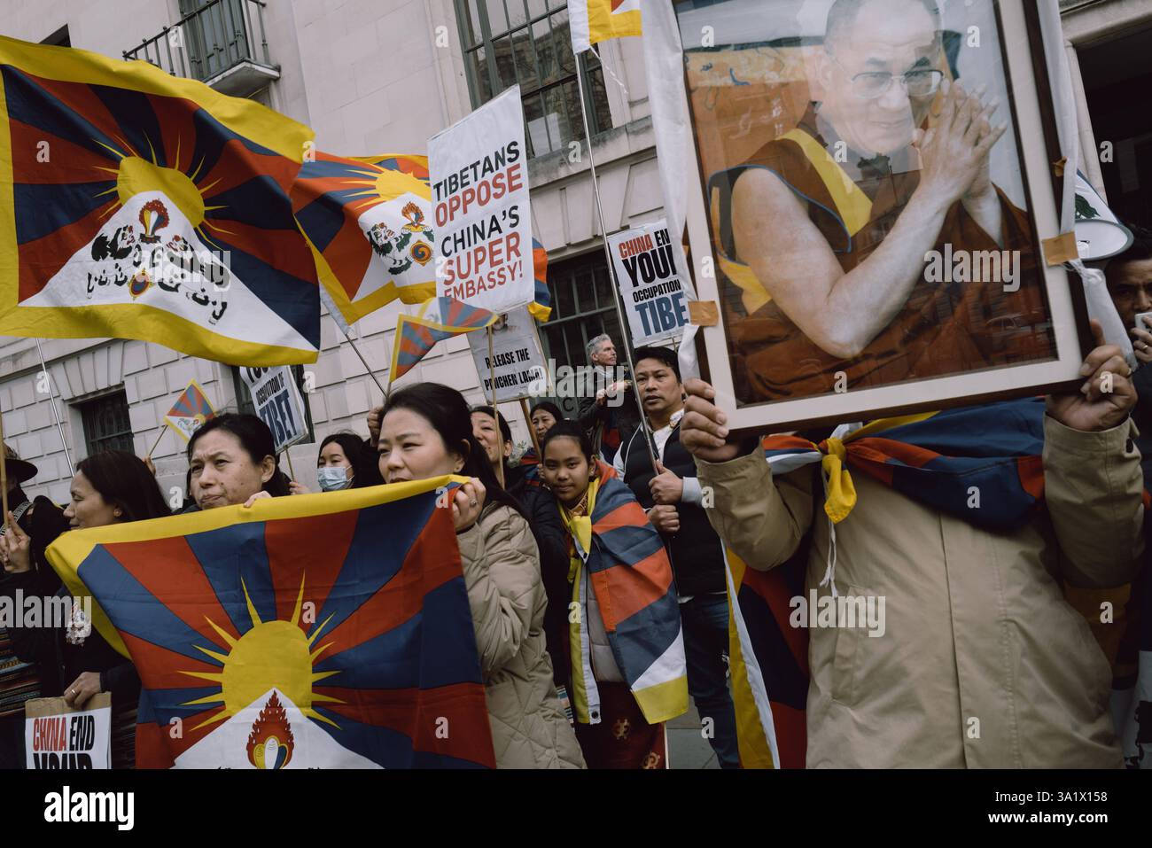 Tibetan independence protest in London Protesters gather outside ...