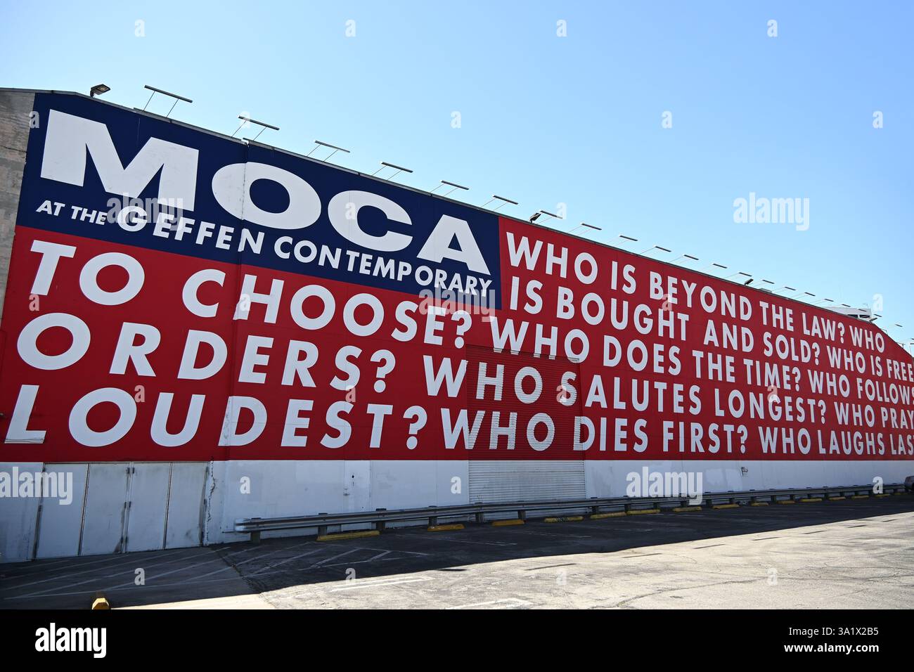LOS ANGELES, CALIFORNIA - 8 MAR 2025: The Geffen Contemporary at MOCA ...