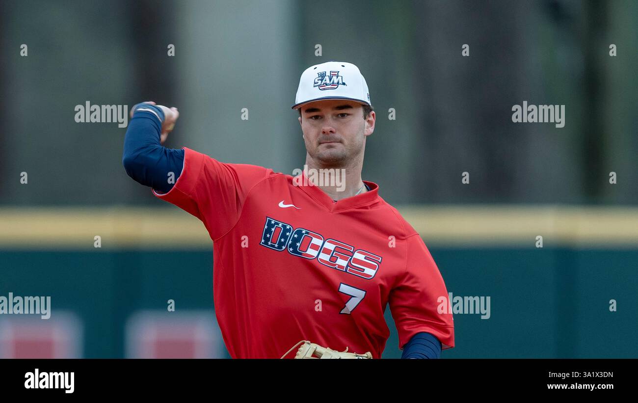 Samford infielder Jeffrey Ince (7) during an NCAA baseball game on ...