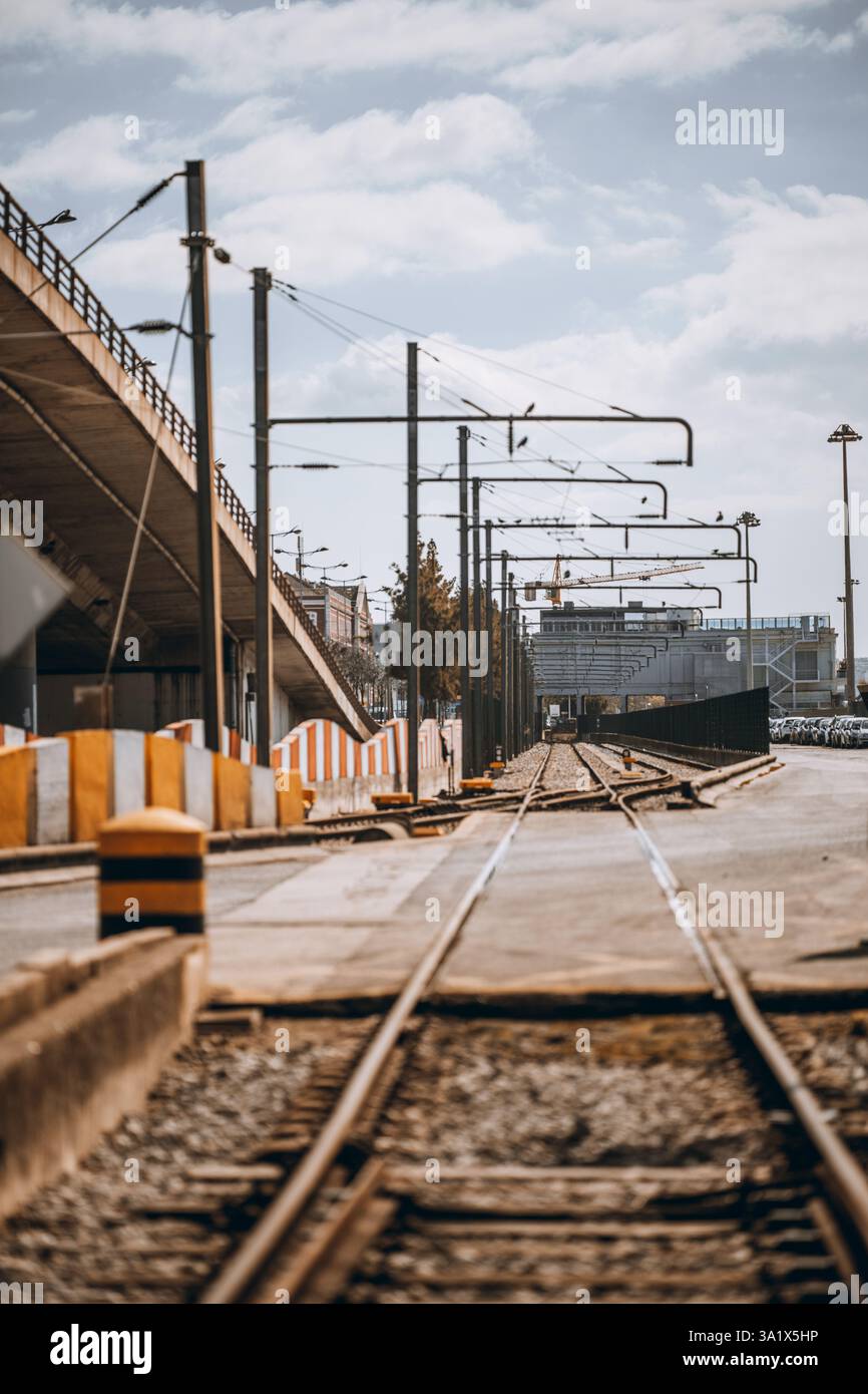Overhead shot train crossing bridge hi-res stock photography and images ...