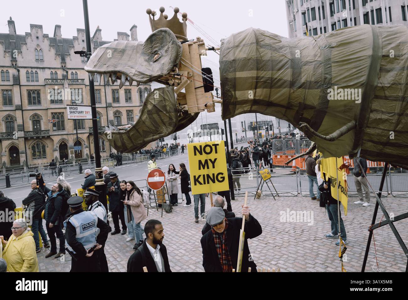Anti-Monarchy Protest in London Activists from Republic stage a protest ...