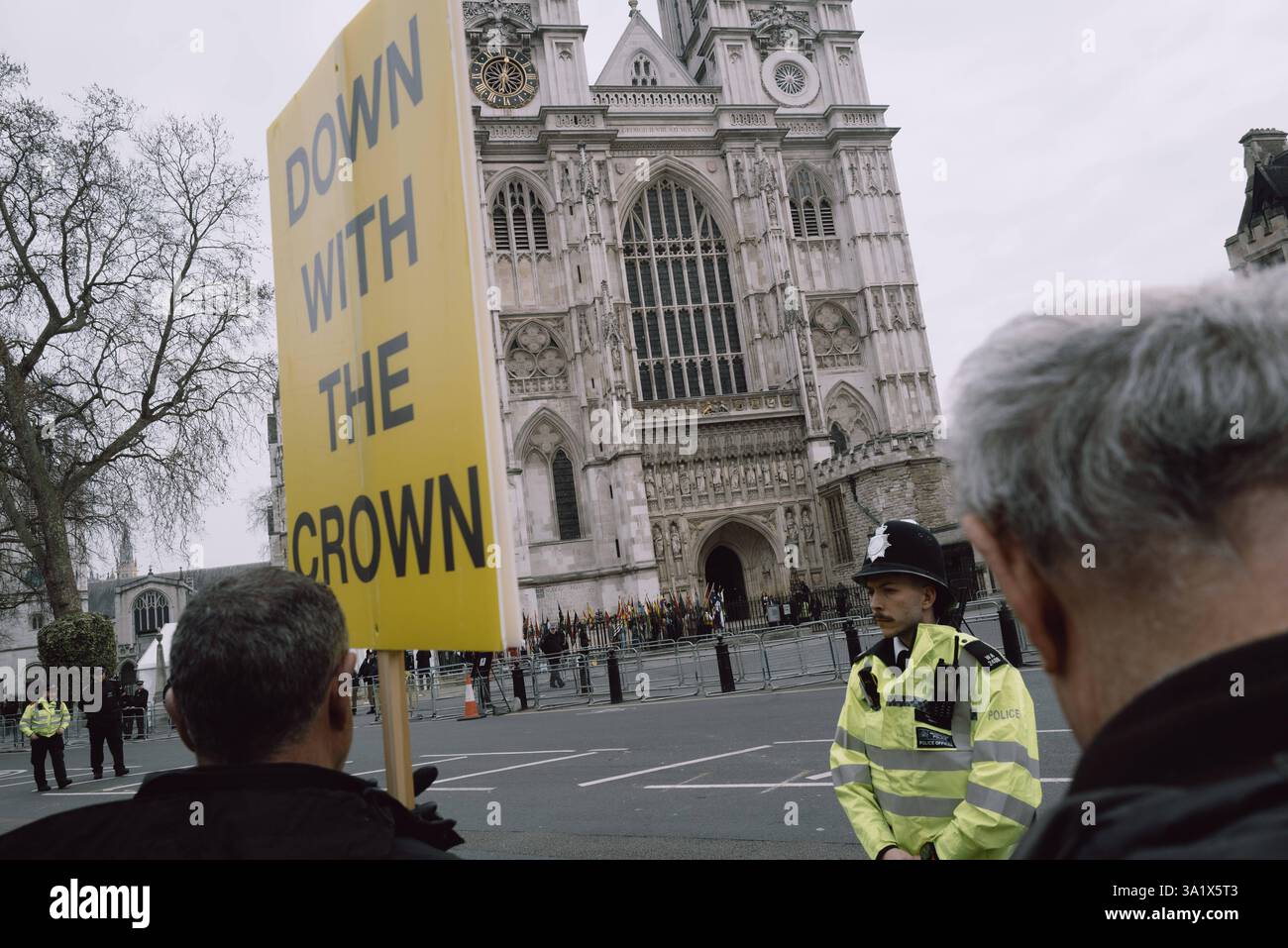 Anti-Monarchy Protest in London Activists from Republic stage a protest ...