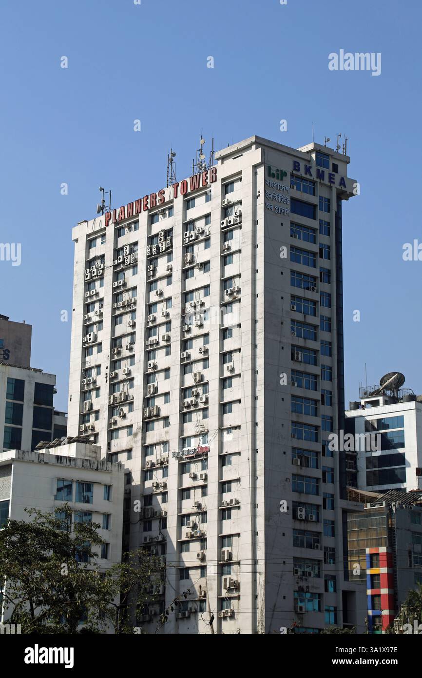 Planners Tower at Dhaka in the Peoples Republic of Bangladesh Stock Photo - Alamy