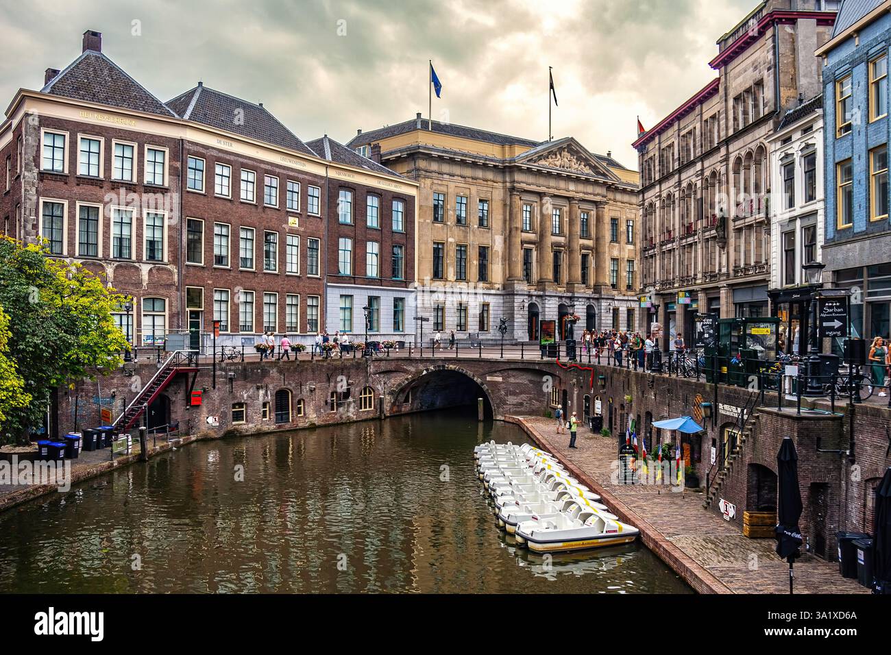 Pedal boats on traditional hi-res stock photography and images - Alamy