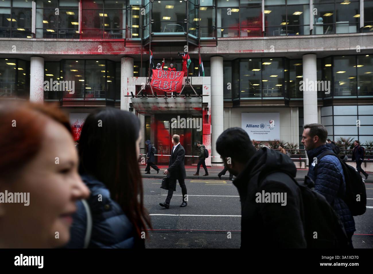 London, England, UK. 10th Mar, 2025. Activists occupy the office roof ...