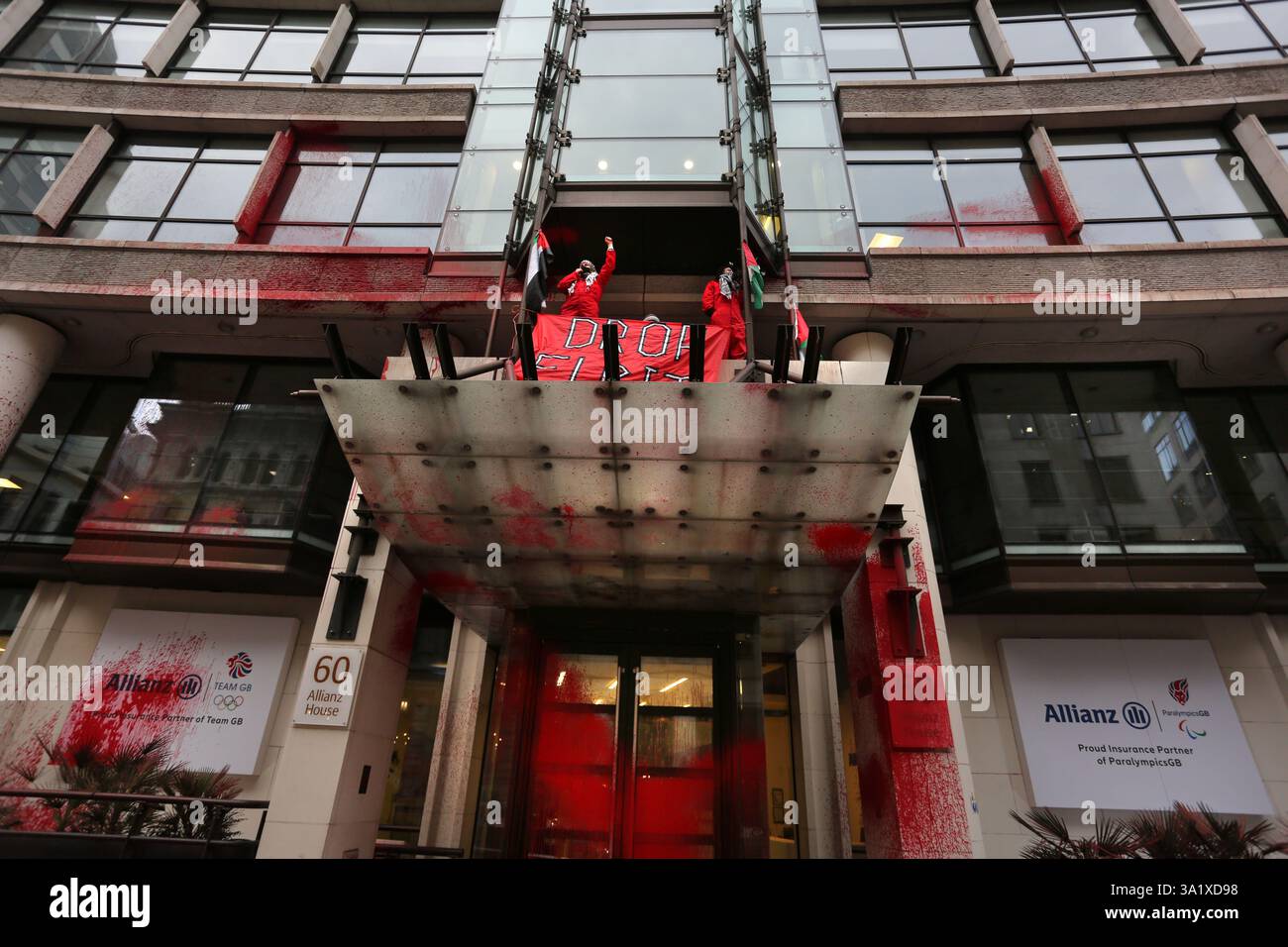 London, England, UK. 10th Mar, 2025. Activists occupy the office roof ...