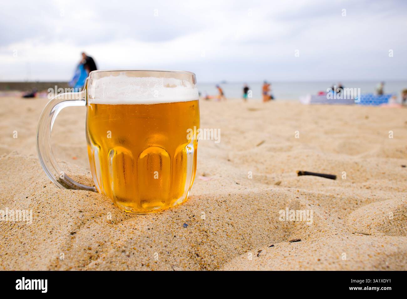 Crisp beer hi-res stock photography and images - Alamy