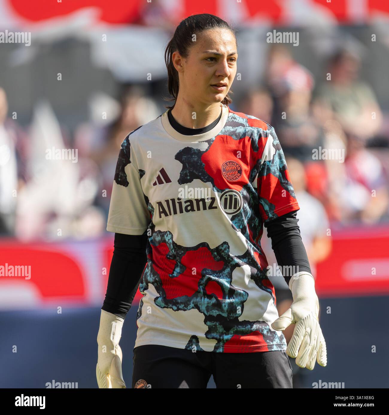 Torfrau Maria Luisa Grohs (Muenchen), 1. FC Koeln - FC Bayern Munich ...