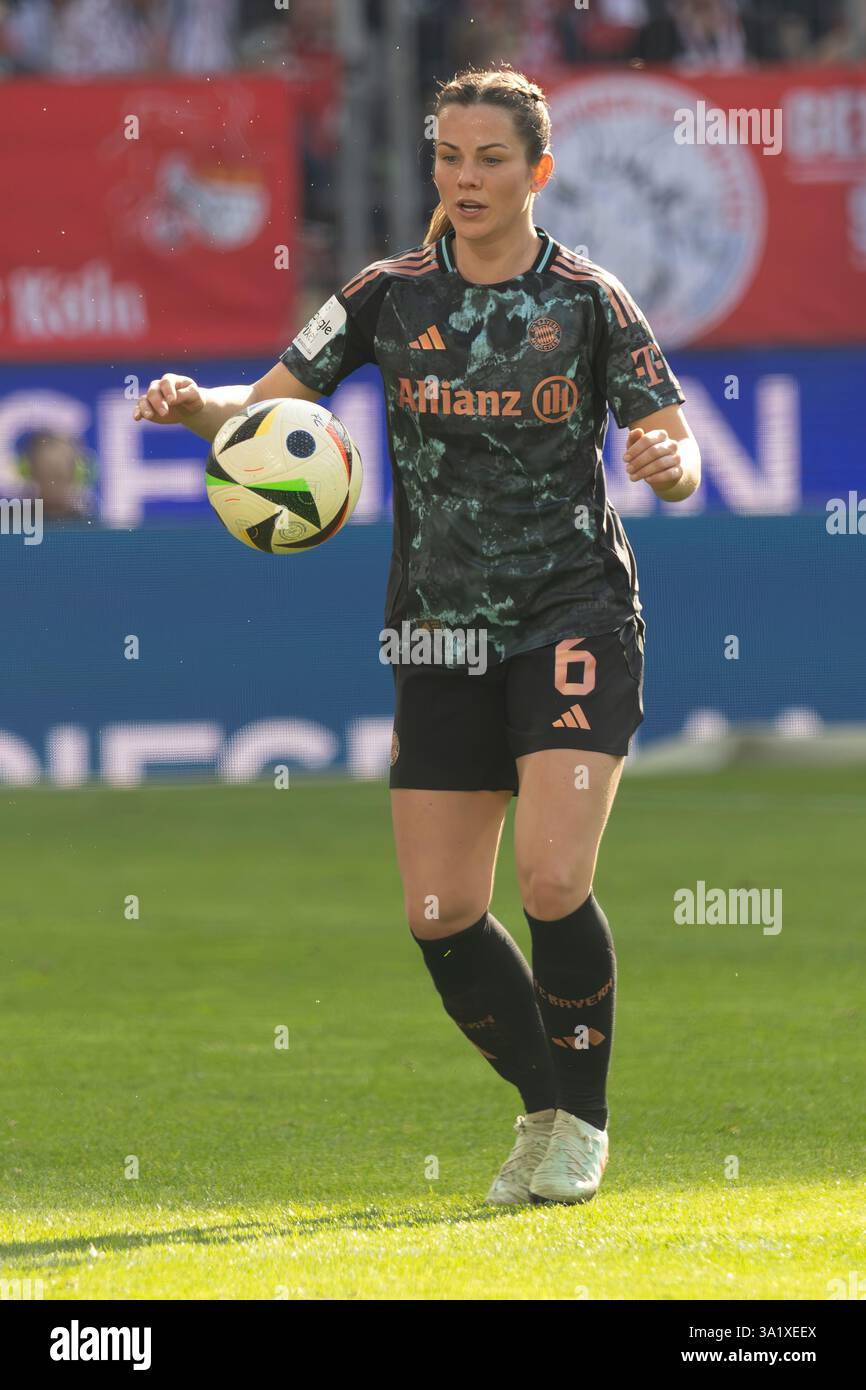 Tuva Hansen (Muenchen), 1. FC Koeln - FC Bayern Munich, Google Pixel ...