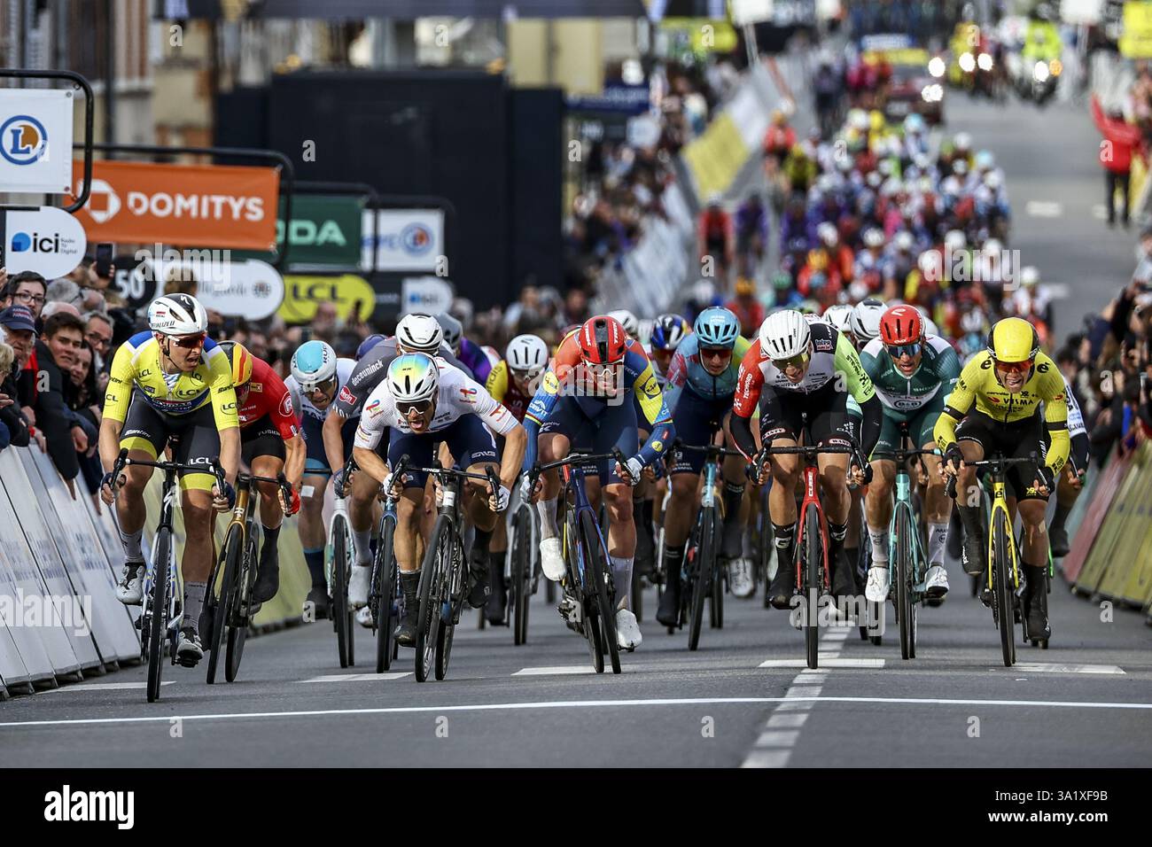 Bellegarde, France. 10th Mar, 2025. Belgian Tim Merlier of Soudal Quick ...