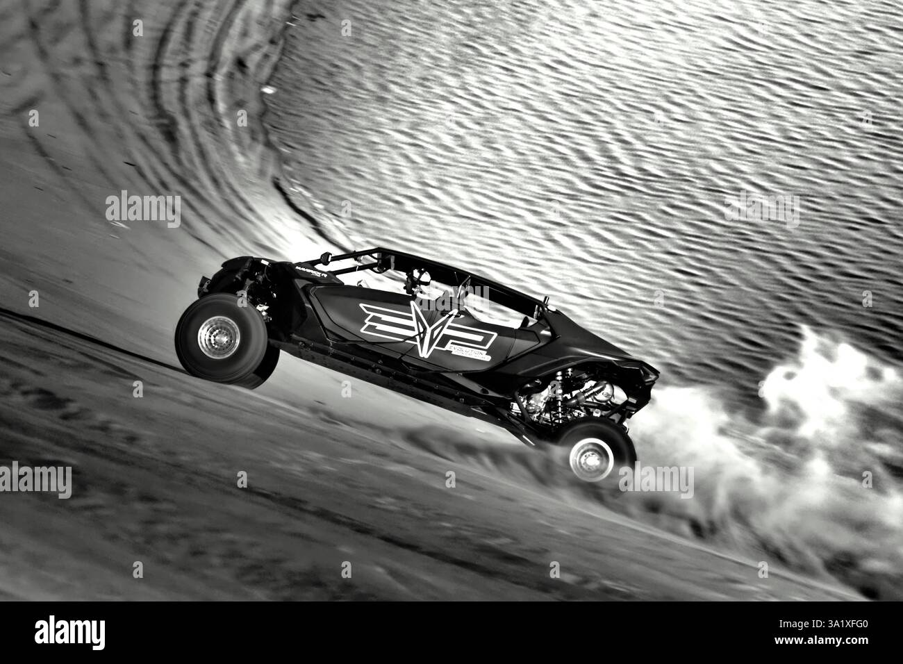 Dunebuggy races in the desert Stock Photo - Alamy