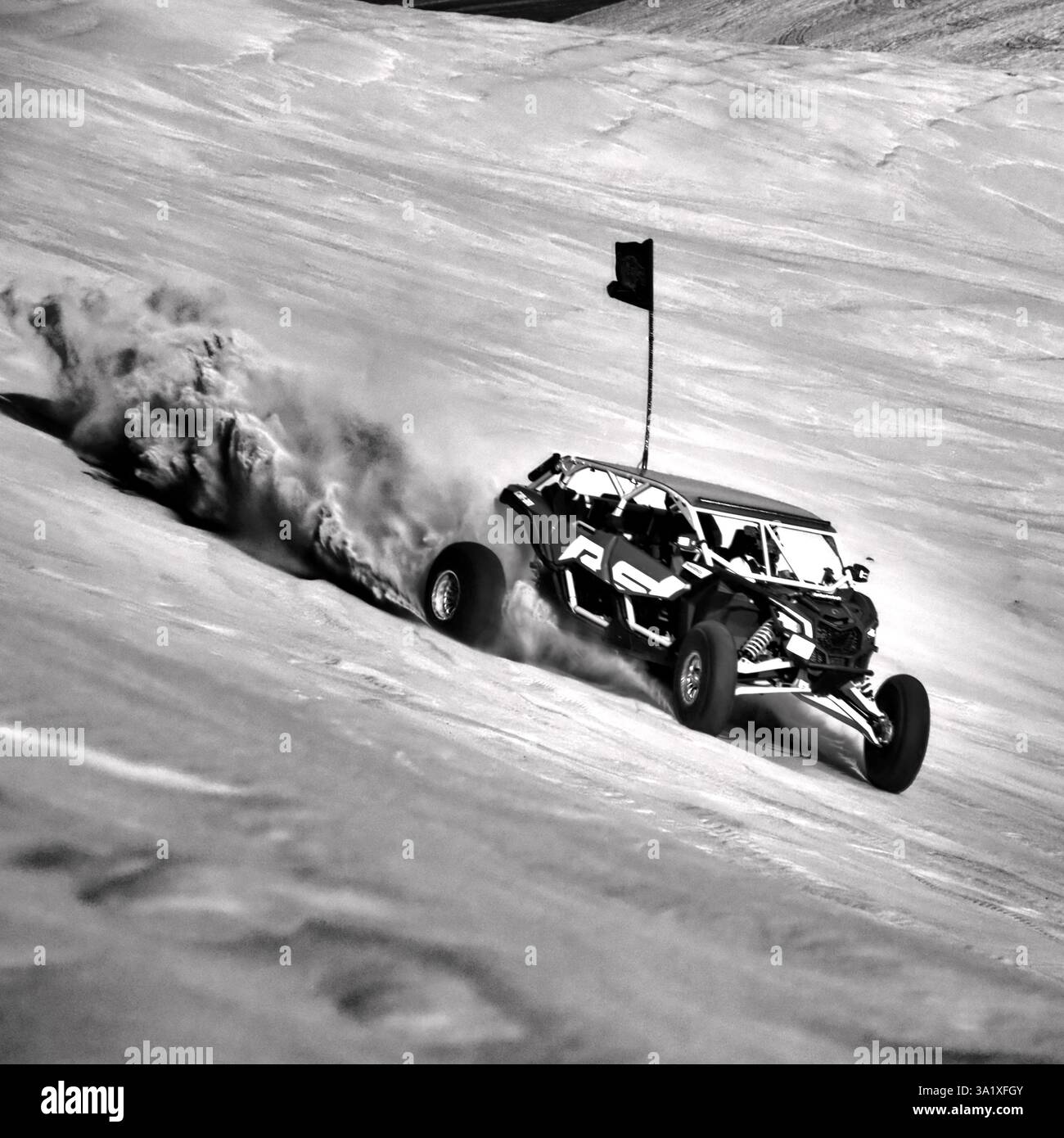 Dunebuggy races in the desert Stock Photo - Alamy