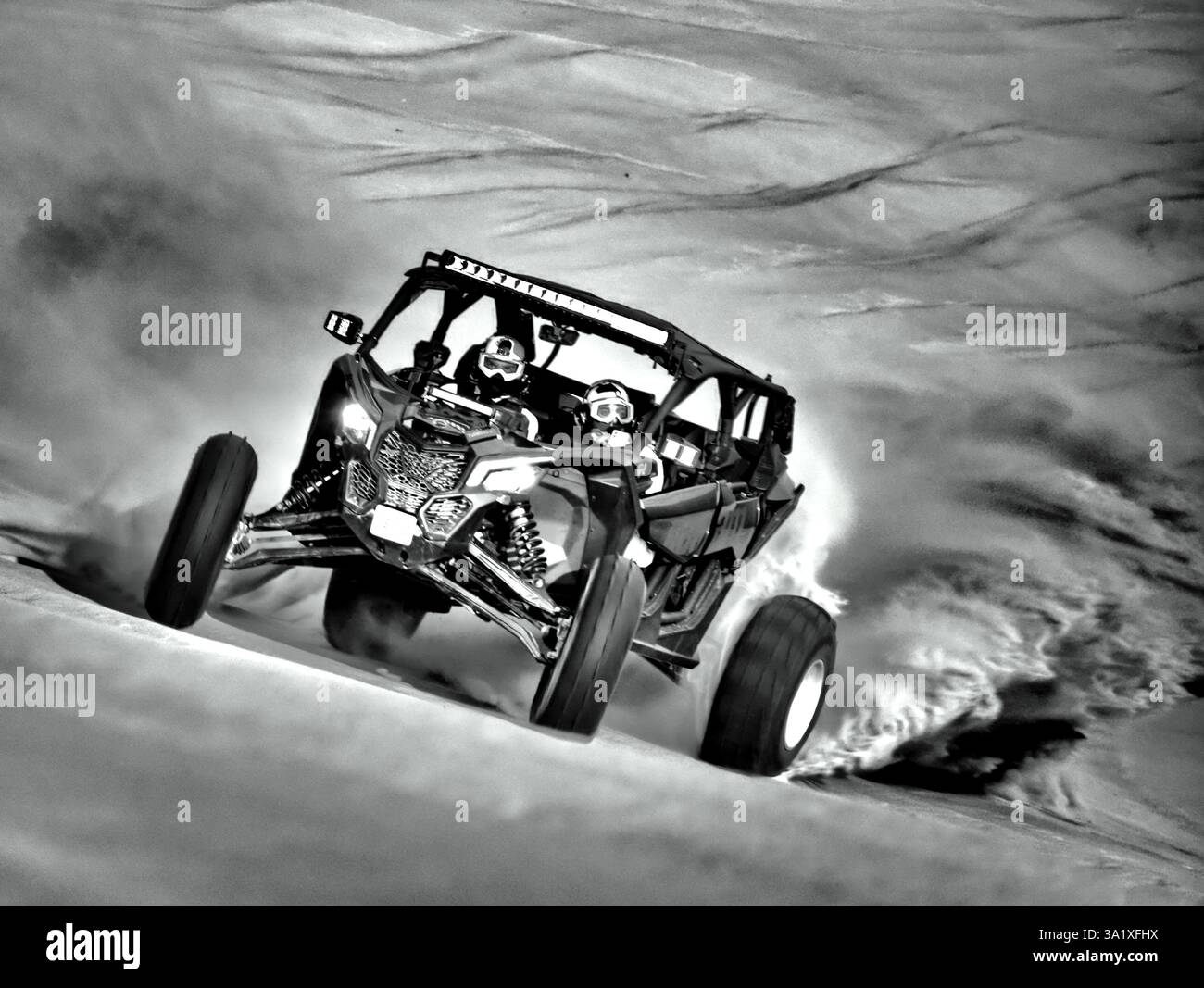 Dunebuggy races in the desert Stock Photo - Alamy