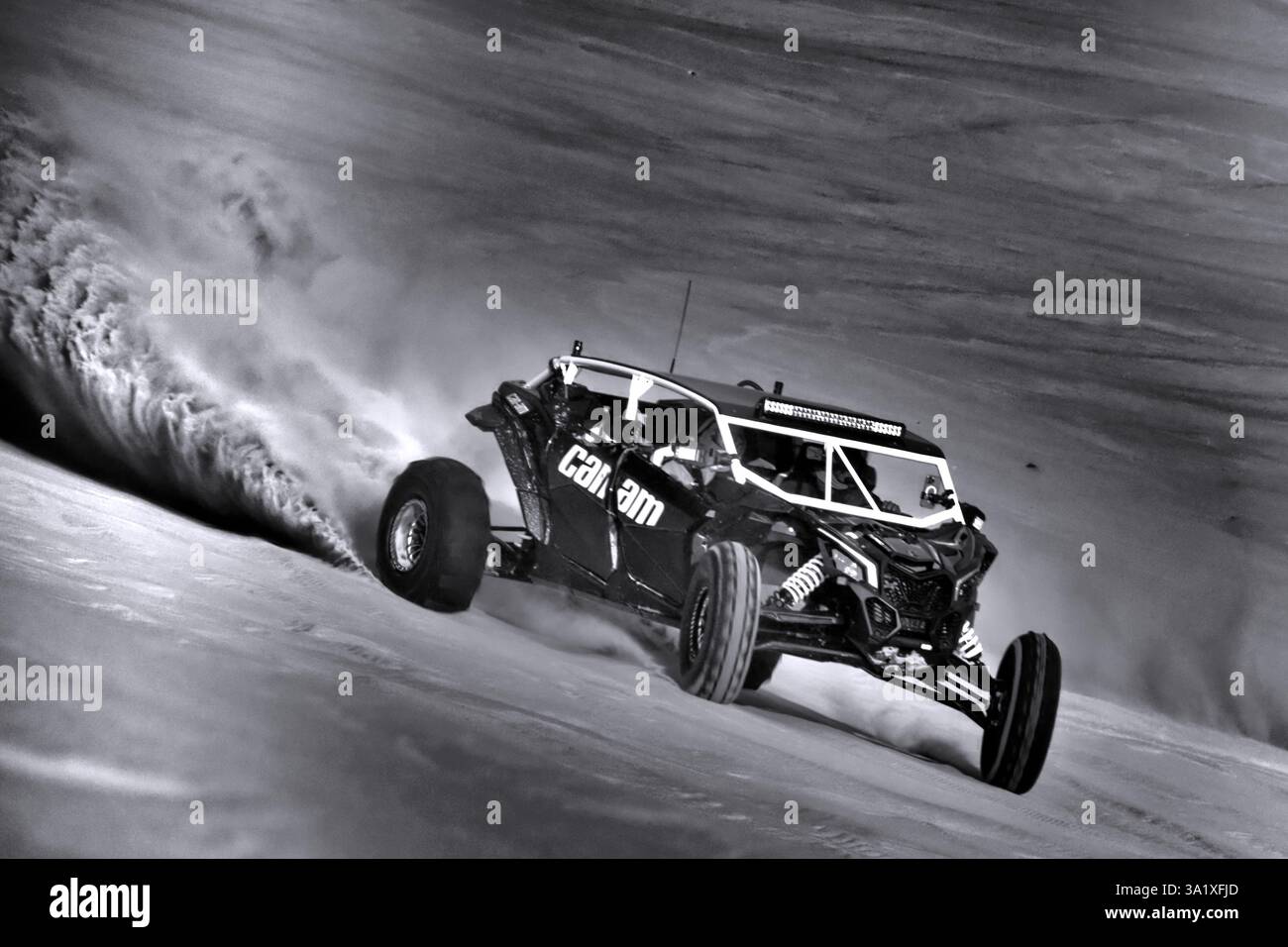 Dunebuggy races in the desert Stock Photo - Alamy