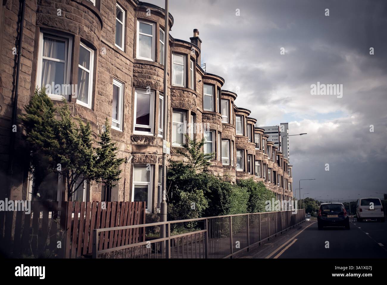 Detached houses in the suberbs of Glasgow, Scotland Stock Photo - Alamy