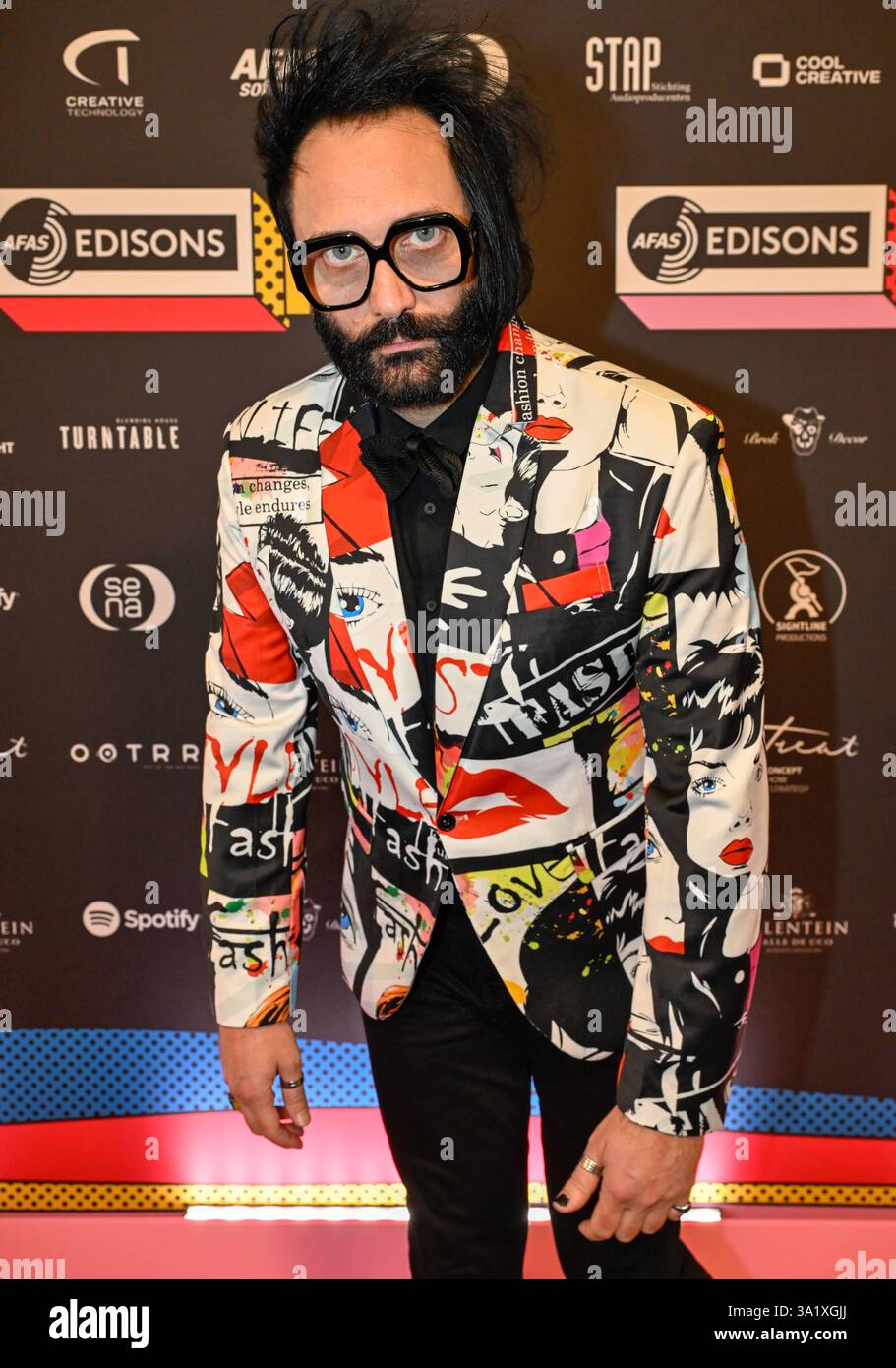 Edison Pop 2025 inloop LEUSDEN, NETHERLANDS - MARCH 10: Blaudzun during ...