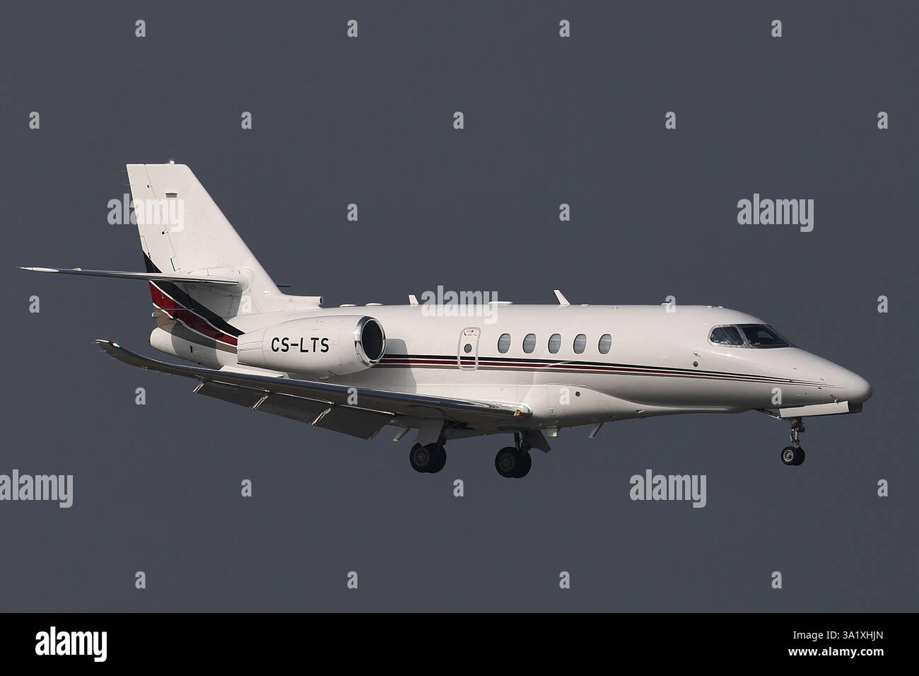Cessna 680A Citation Latitude Stock Photo - Alamy