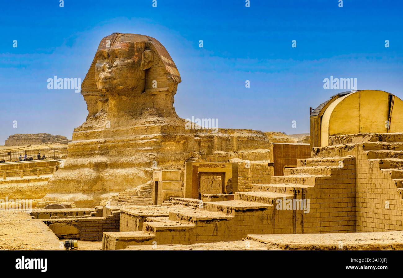 The Sphinx complex looking across the New Kingdom Temple of Amenhotep ...