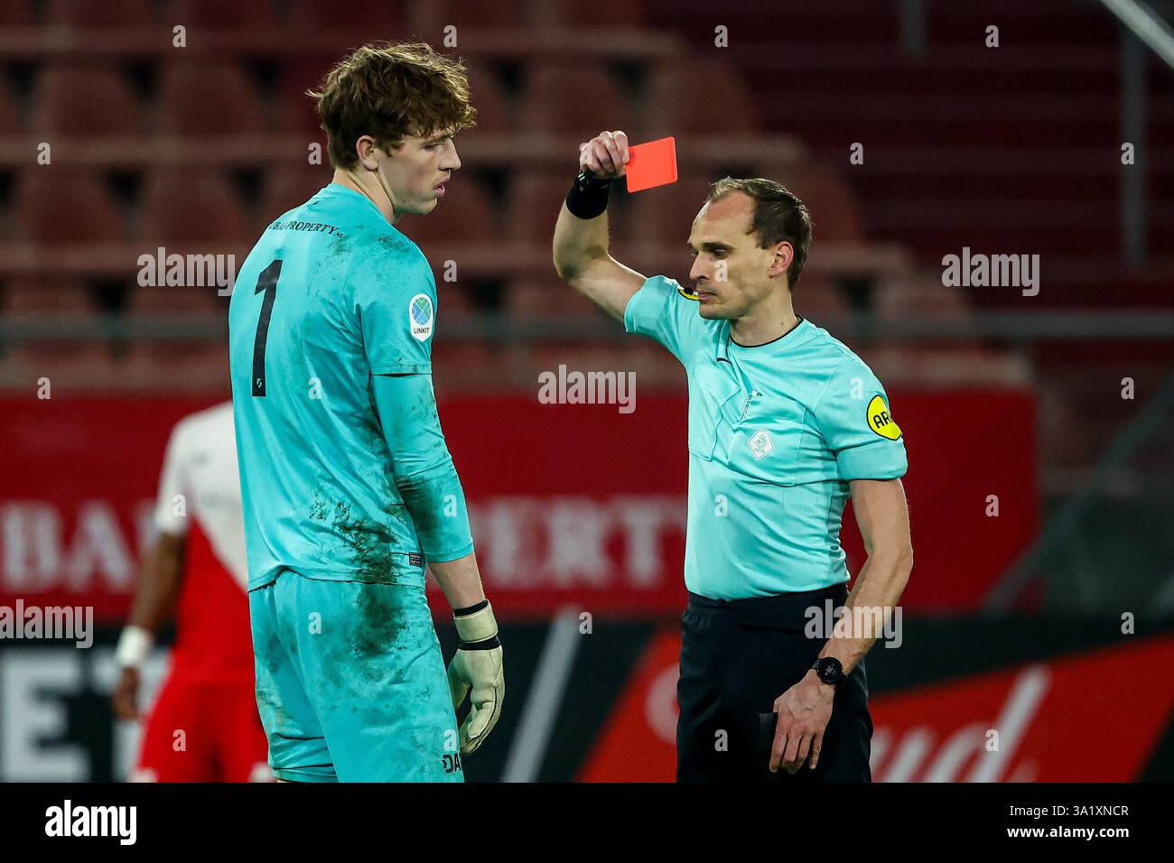 Utrecht, Netherlands. 10th Mar, 2025. UTRECHT, 10-03-2025, Galgenwaard ...