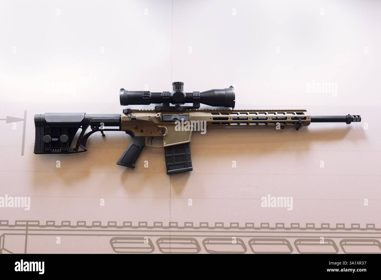 Modern automatic rifle on the window of the gun shop. Weapon Stock ...