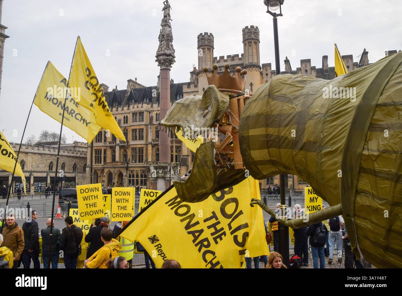 London, UK. 10th March 2025. Anti-monarchy group Republic stage a ...