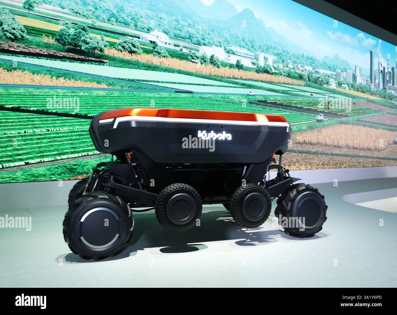 Versatile model hi-res stock photography and images - Alamy