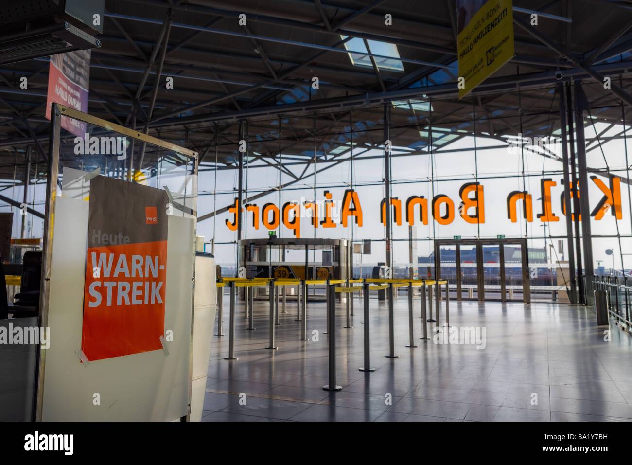 Fabelhafte Flughafen Koln Bonn Heute Gesperrt Bilder