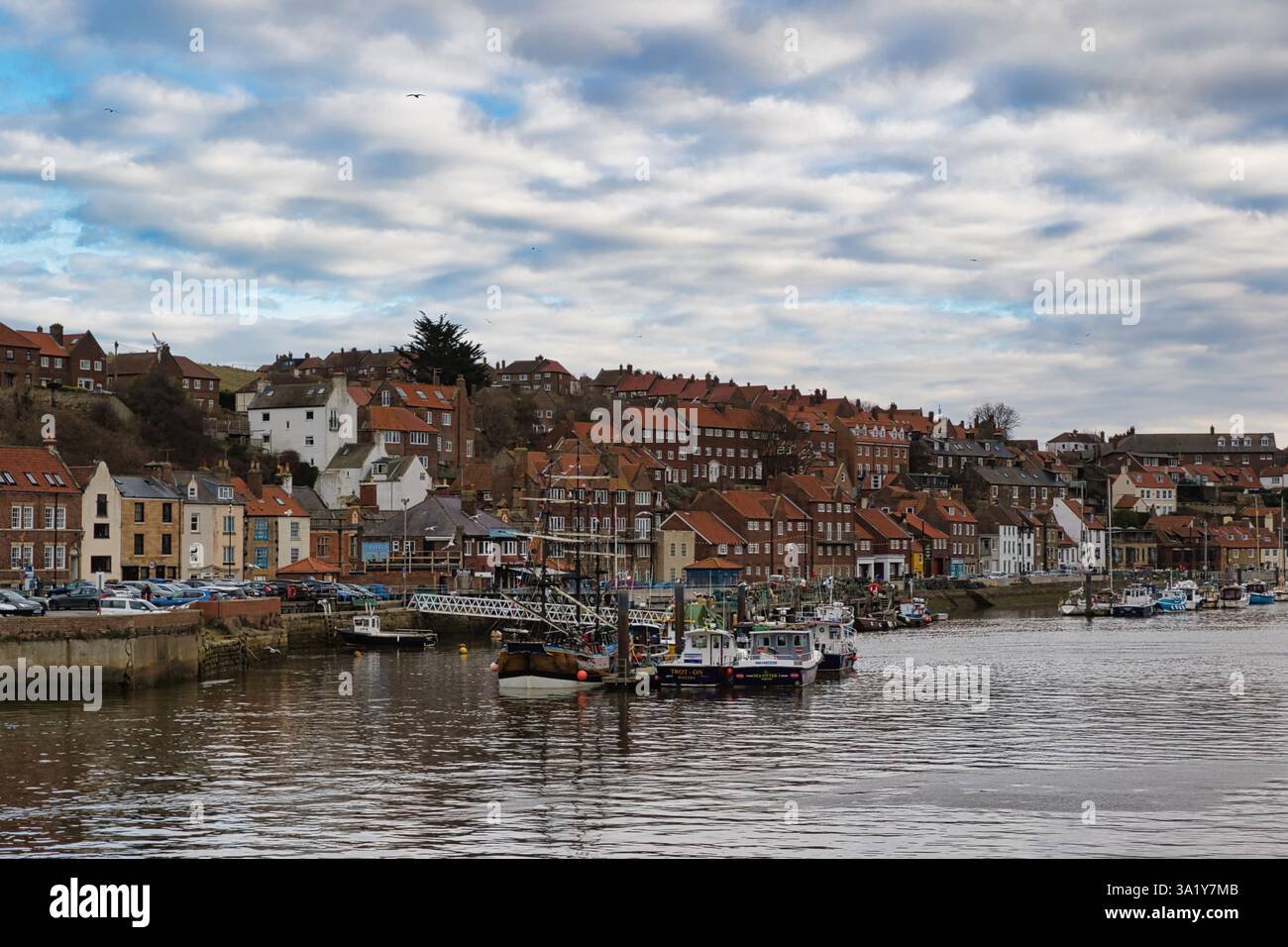Featuring red roofed buildings hi-res stock photography and images - Alamy