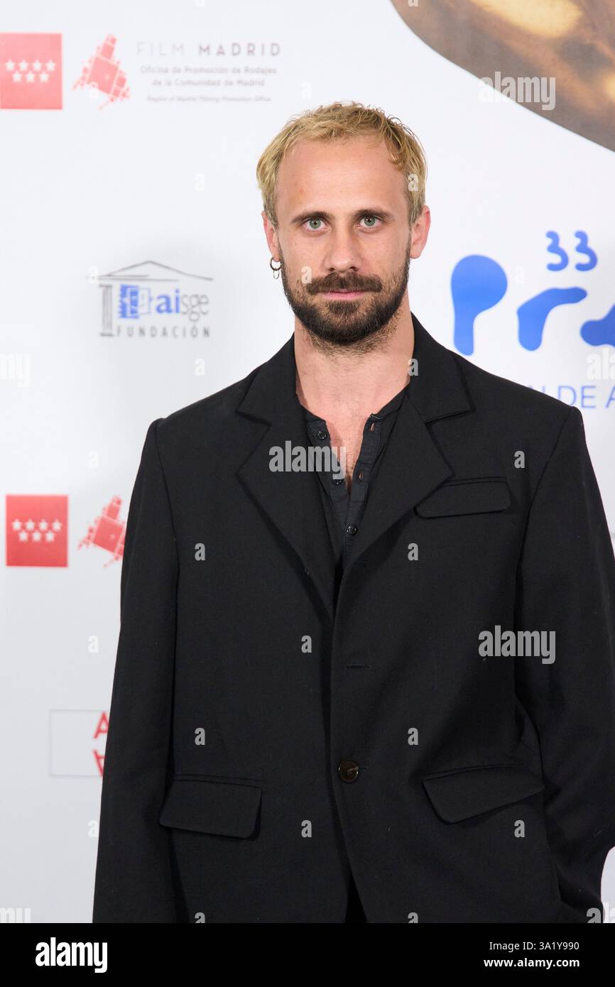 Oriol Pla attends 33rd Union de Actores Awards - Red Carpet at Circo ...