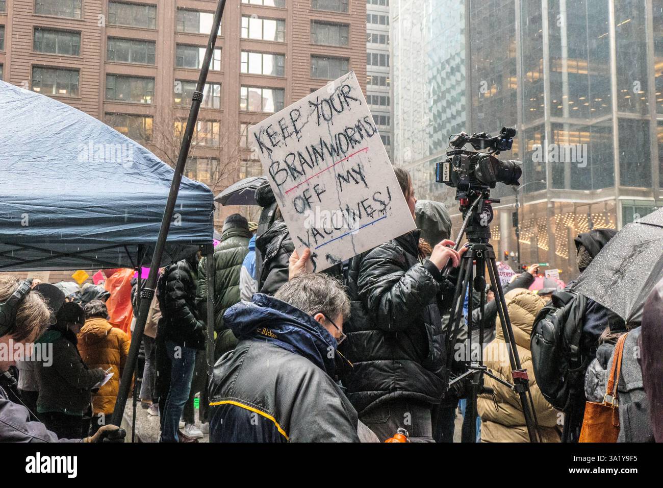 Robert kennedy jr 2025 hi-res stock photography and images - Alamy
