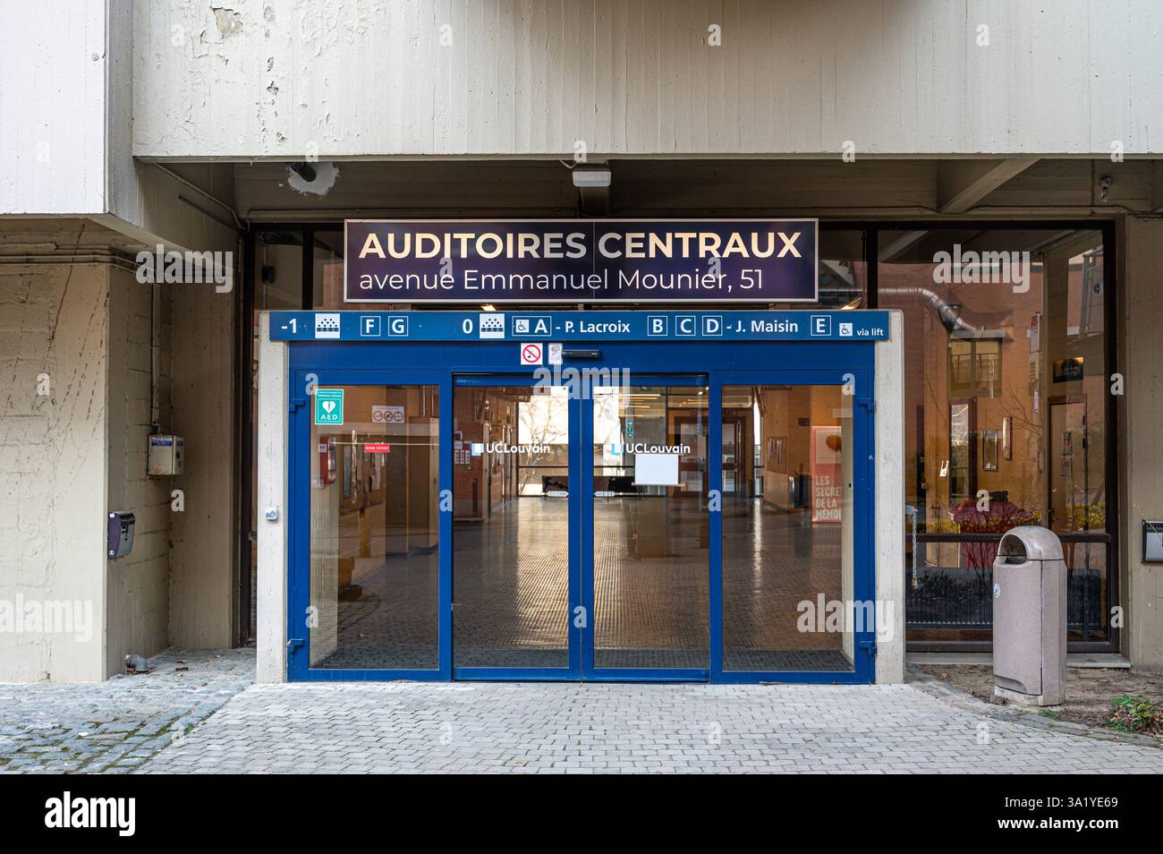 Auditoires centrales hi-res stock photography and images - Alamy