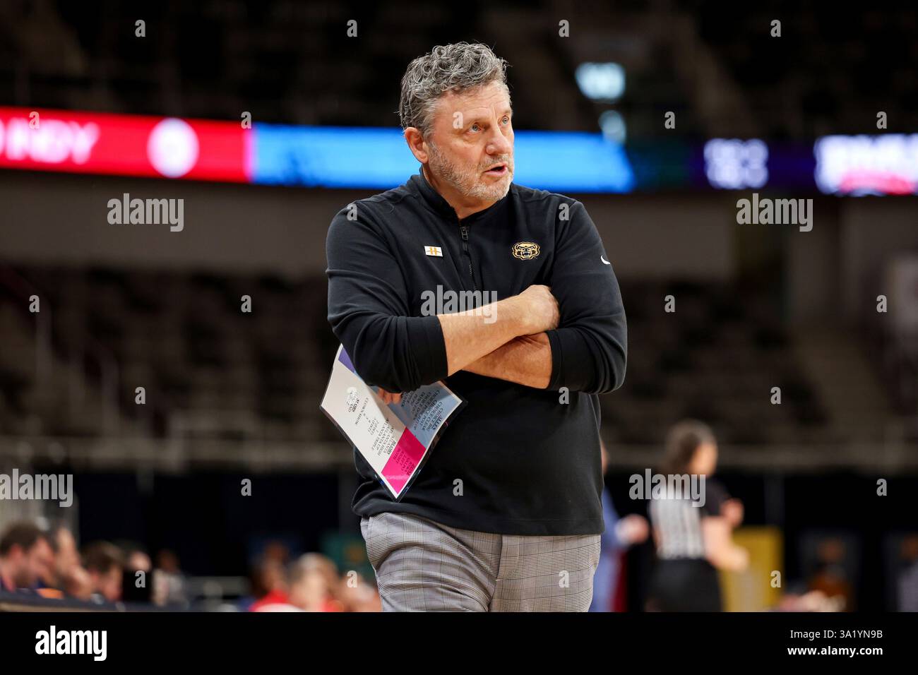INDIANAPOLIS, IN - MARCH 10: Oakland Golden Grizzlies head coach Greg ...