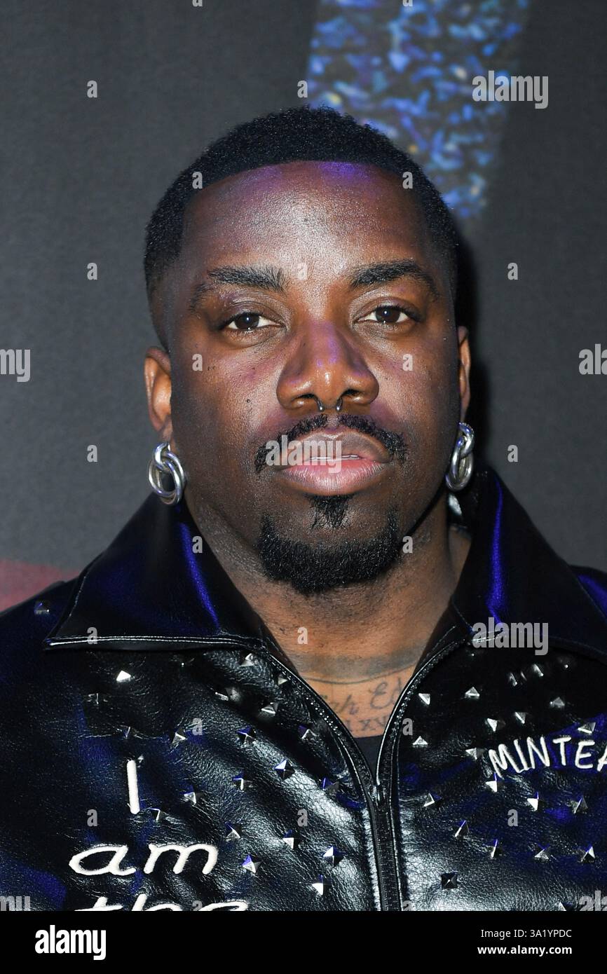 Paris, France. 10th Mar, 2025. Isaiah Denzel attending the Shiatzy Chen ...