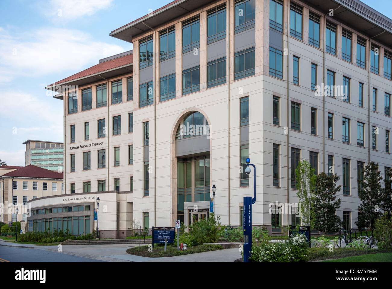Emory campus buildings hi-res stock photography and images - Alamy