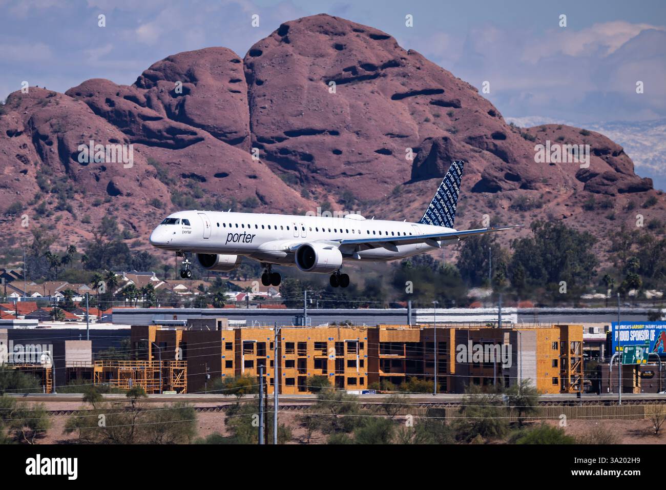Sky Harbor Intl. Airport 3-8-2025 Phoenix AZ, USA Porter Airlines ...