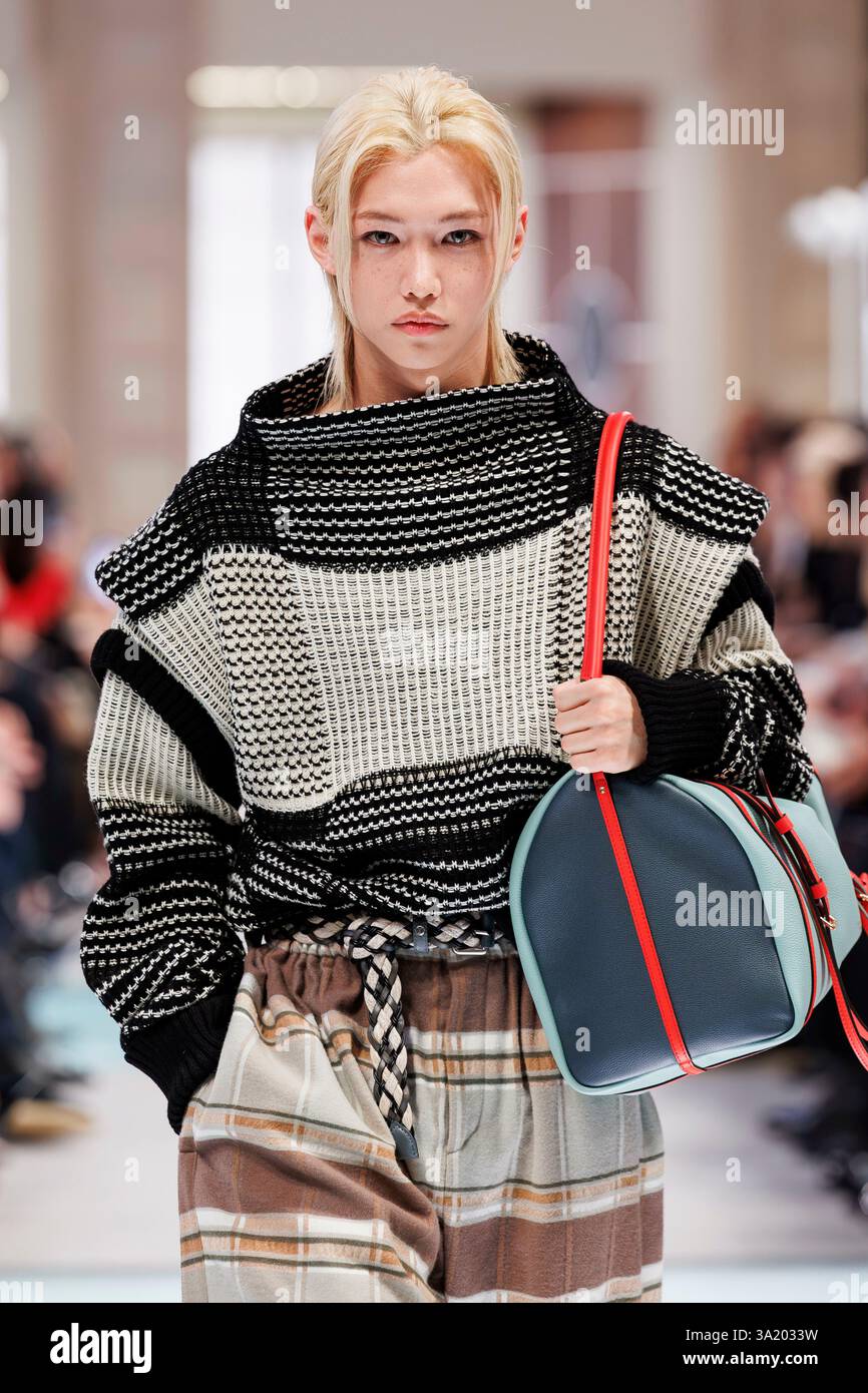 Paris, France. 10th Mar, 2025. Felix Yongbok Lee at LOUIS VUITTON Autumn-Winter 2025 runway ...