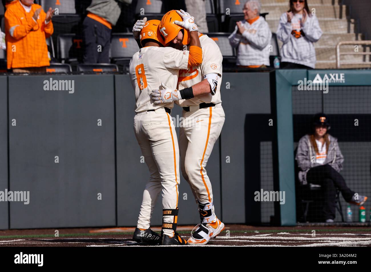 Tennessee Volunteers catcher Stone Lawless (27) celebrates with Jay ...