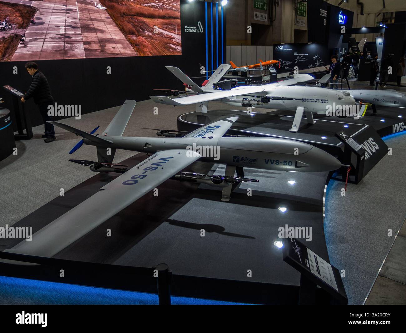 Fixed wing cruise propulsion system hi-res stock photography and images ...