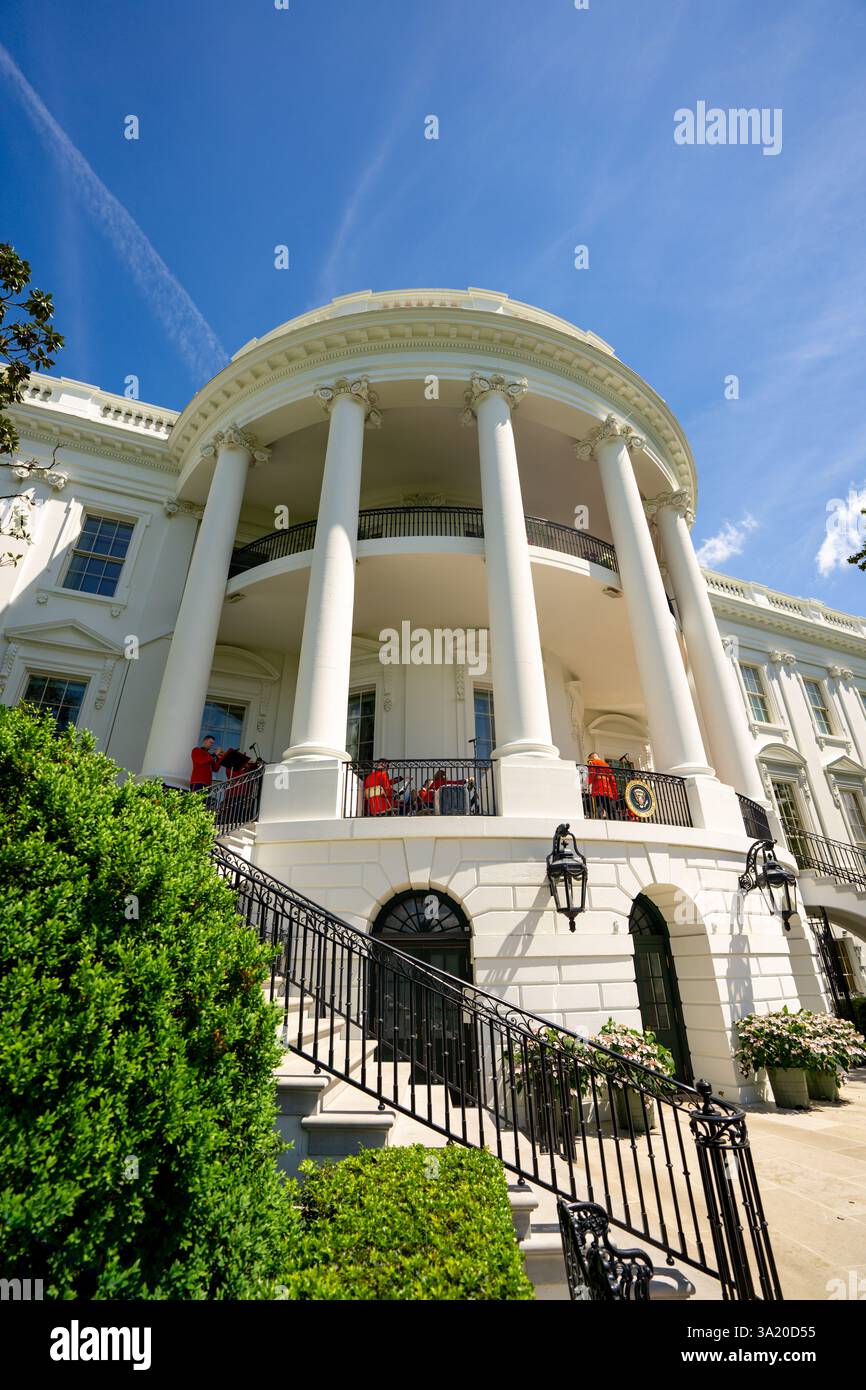 The White House is conic symbol of US. White House in Washington DC ...