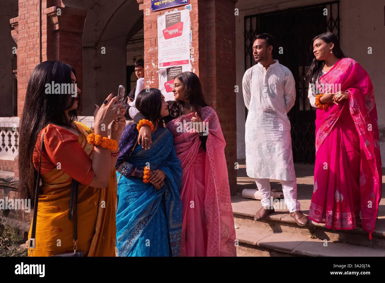 Group of young bangladeshi people hi-res stock photography and images ...