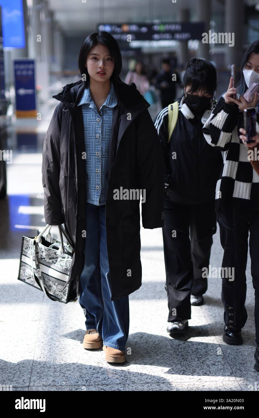 Chinese actress Ai Mi appears at the airport in Shanghai, China, 8 ...