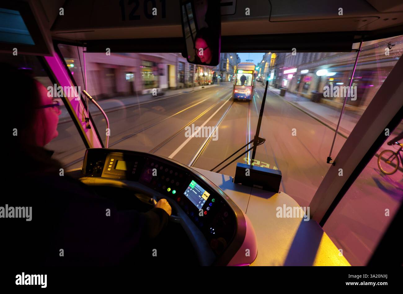 German bus driver hi-res stock photography and images - Alamy