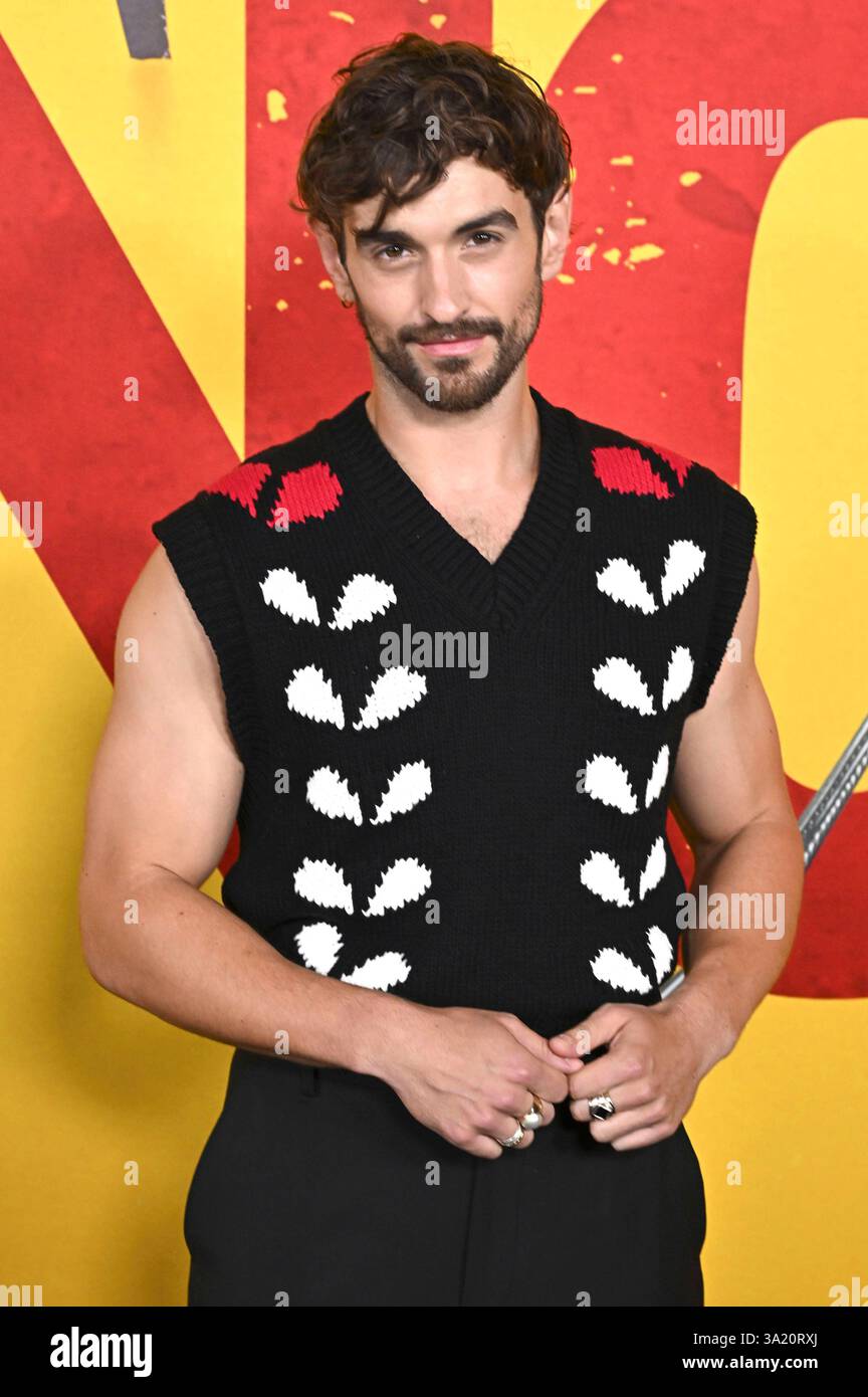 Evan Hengst bei der Premiere des Kinofilms Novocaine / Mr. No Pain im ...