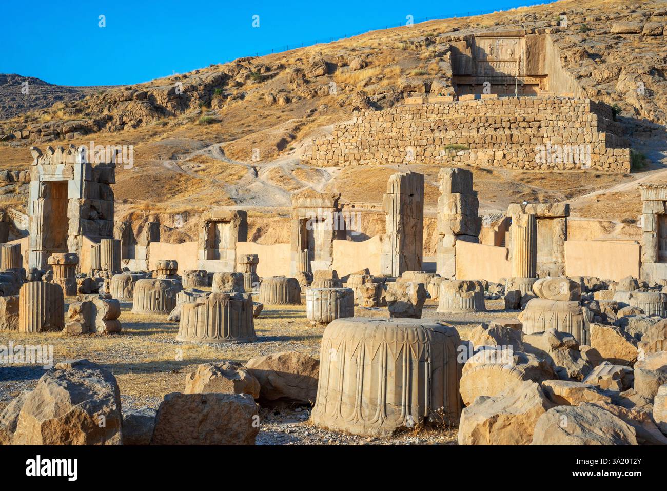 Apadana palace, Persepolis, UNESCO World Heritage Site, Fars Province ...