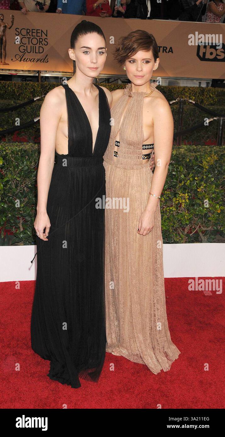 Rooney Mara, Kate Mara at the 22nd SAG Awards - Arrivals held at the ...